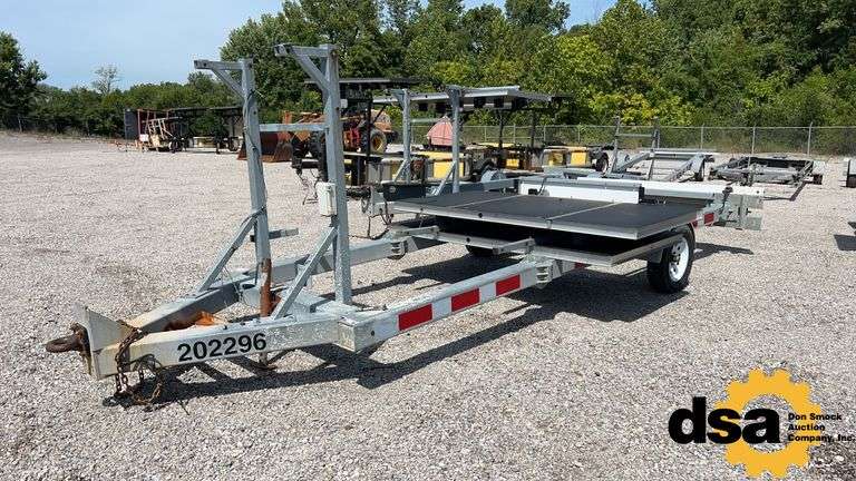2014 Gregory Ttma-100 Trailer Mounted Attenuator, - Don Smock Auction ...