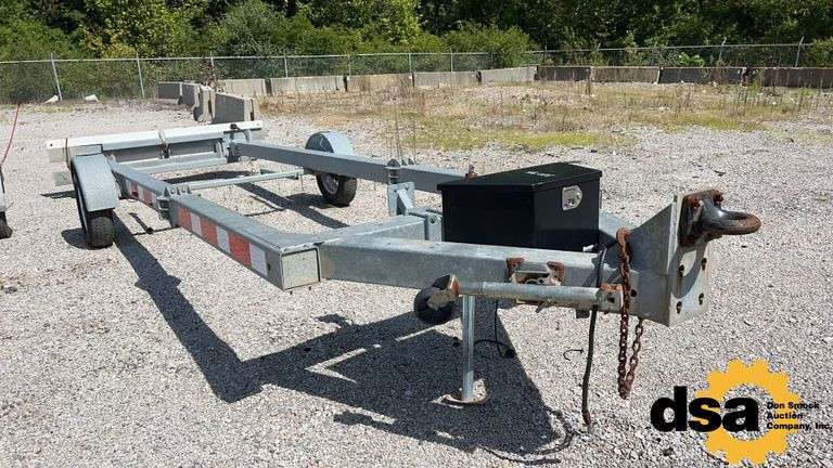2013 Gregory Ttma-100 Trailer Mounted Attenuator, - Don Smock Auction ...
