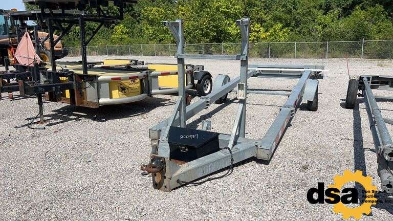 2013 Gregory Ttma-100 Trailer Mounted Attenuator, - Don Smock Auction ...