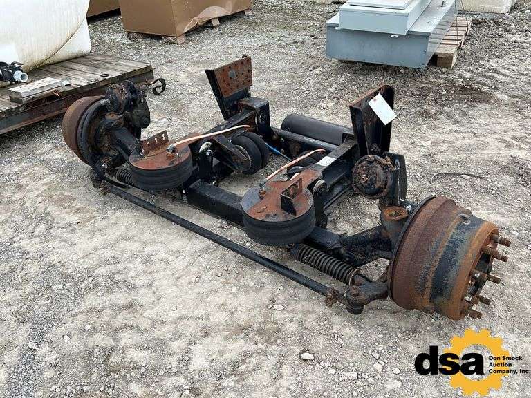Truck Tractor Axel - Don Smock Auction Company