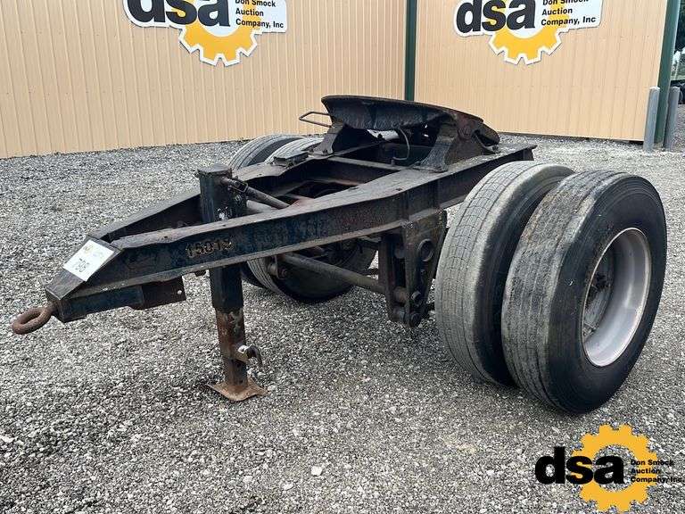 Single Axle Pup Dolly - Don Smock Auction Company