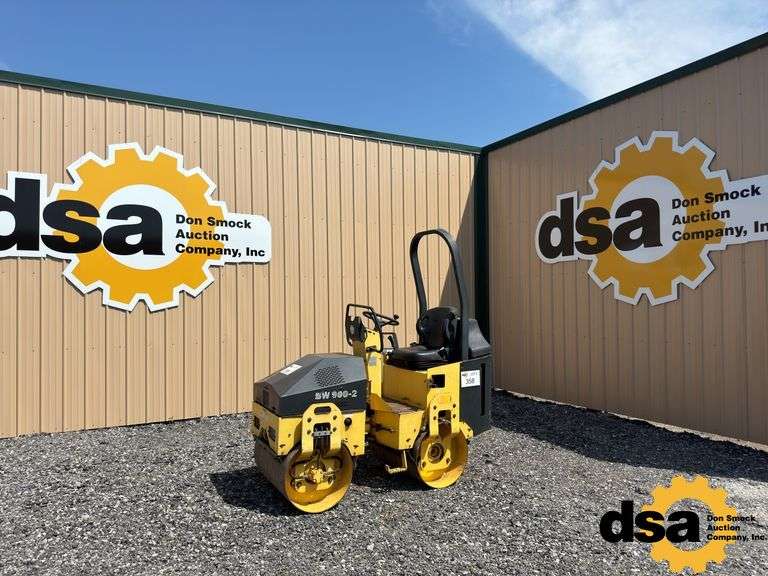 Bomag BW 900-2 Smooth Double Drum Roller - Don Smock Auction Company