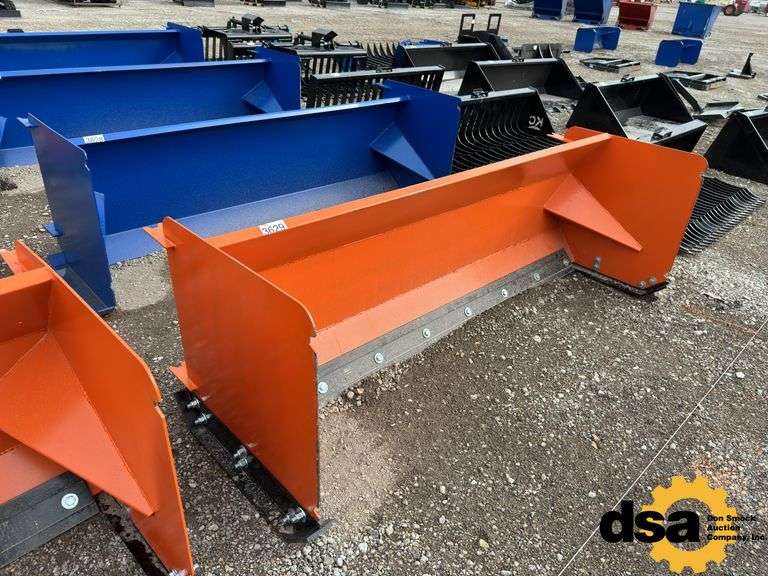 Unused KC Skid Loader Snow Plow Box - Don Smock Auction Company