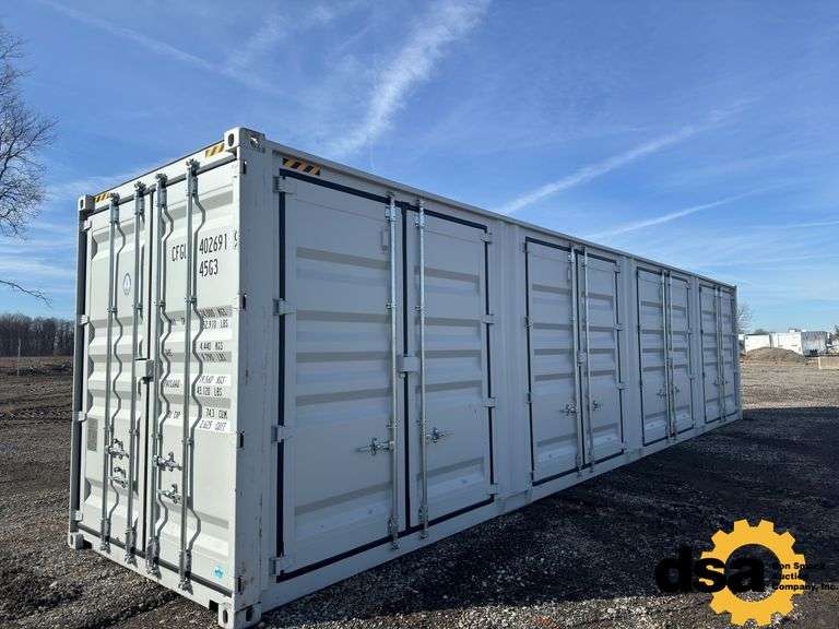 40' Shipping Container - Don Smock Auction Company
