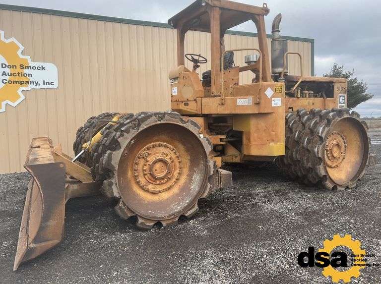 CAT 825B Compactor - Don Smock Auction Company