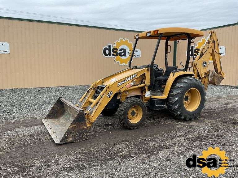 John Deere 110 Loader Backhoe - Don Smock Auction Company