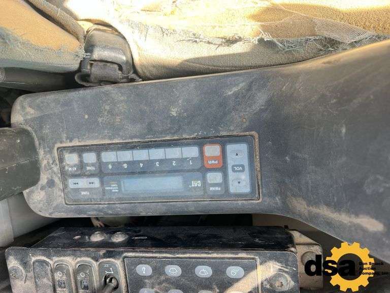 Cat 328D Zero Turn Excavator - Don Smock Auction Company