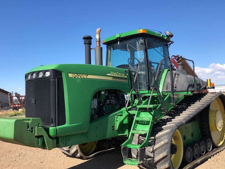 2004 John Deere 9520T Tractor - Smith Sales Co. Auctioneers