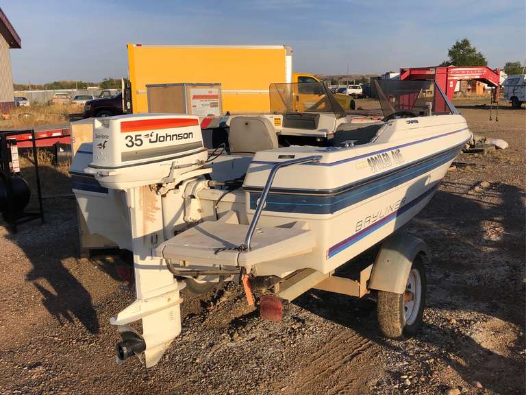1987 Bay liner Boat - Smith Sales Co. Auctioneers