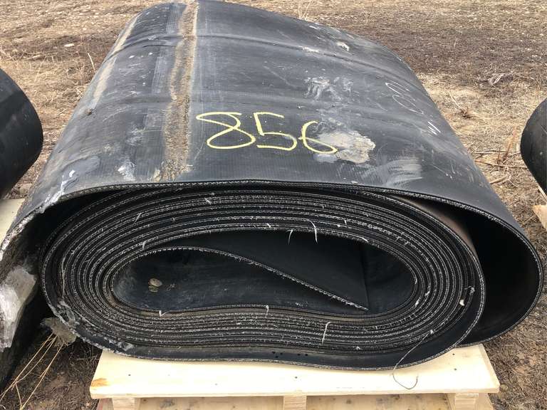 4 ft. x 100 ft. roll - Smith Sales Co. Auctioneers
