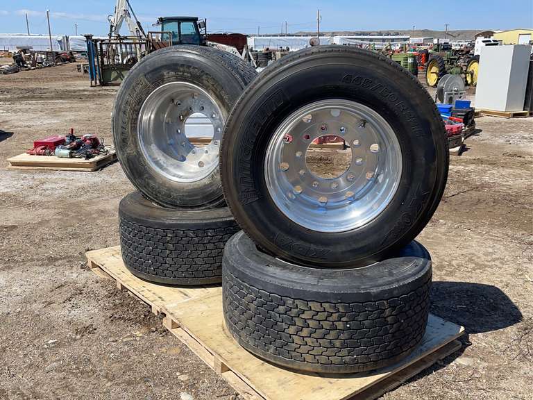 22.5 - Super Single Wheels and Tires - Smith Sales Co. Auctioneers