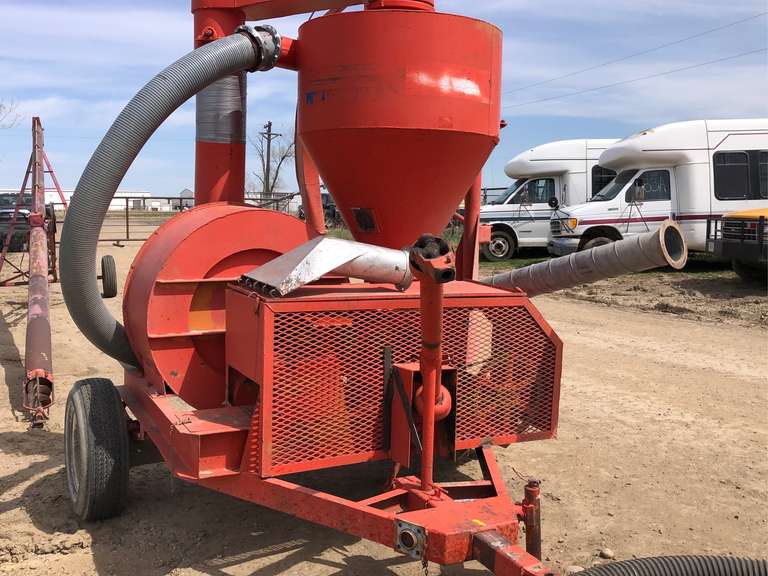 Grain Vac - Smith Sales Co. Auctioneers