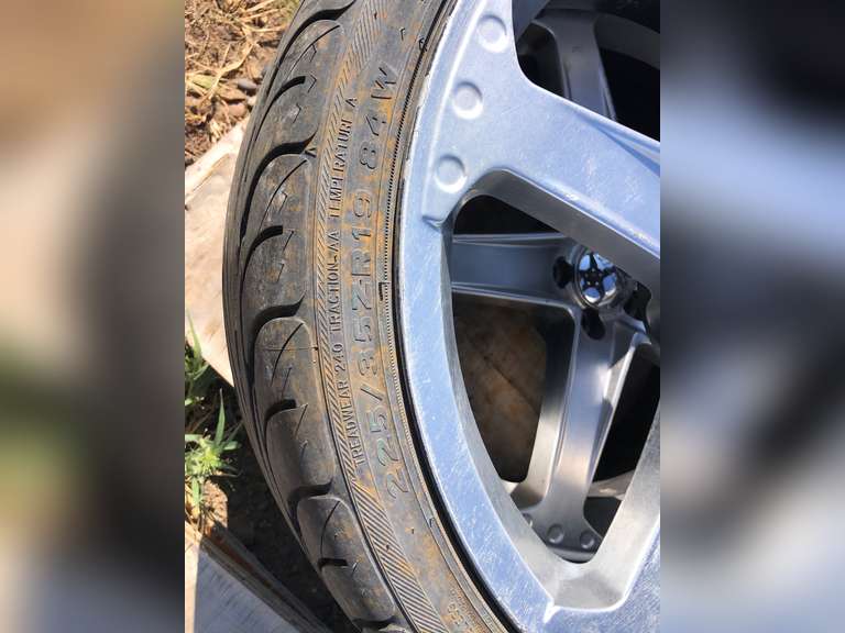 Axis Rims & Tires - Smith Sales Co. Auctioneers