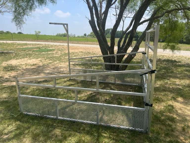 Aluminum Stall Display with Adjustable Front Panel and Fan Arm ...