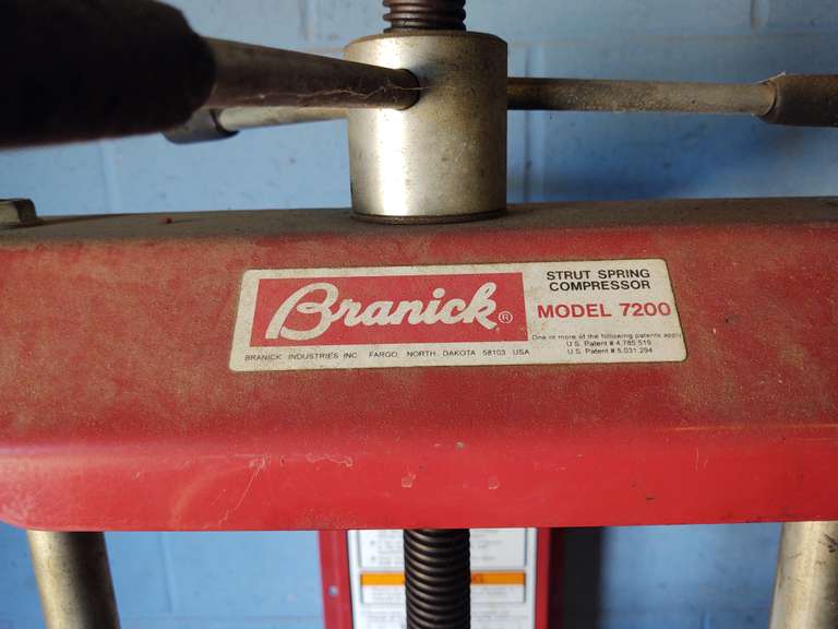 Branick model 7200 spring compressor - South Auction