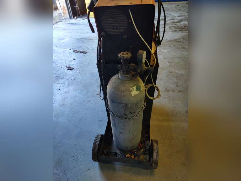 FirePower model FP130 mig welder - South Auction