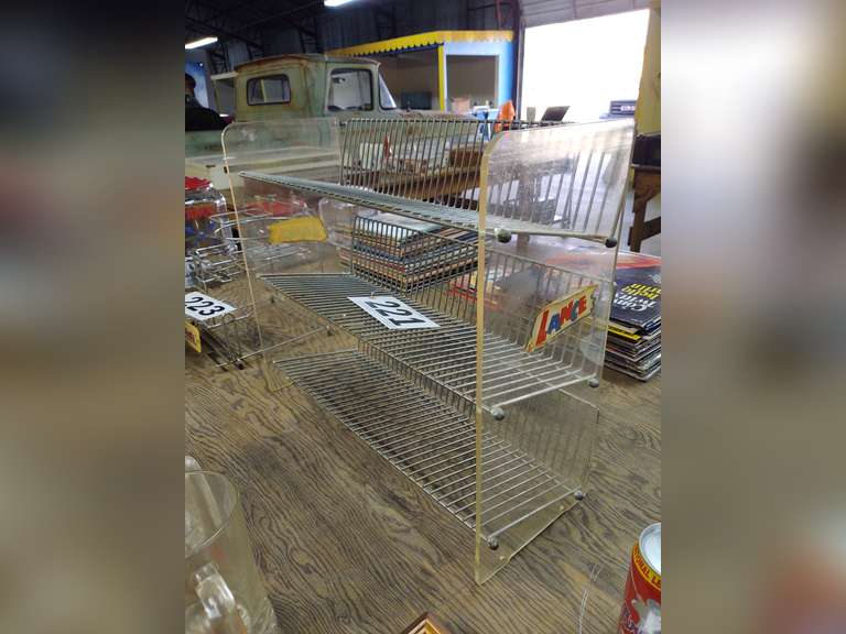 Vintage Lance Rack. 20x8x17 - South Auction