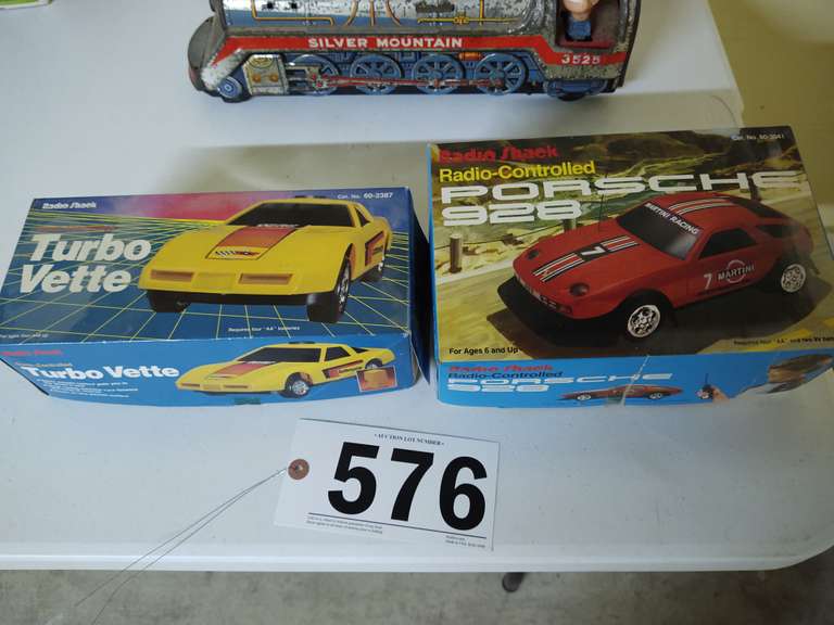 2 Vintage Radio Shack toy cars. Porsche and Corvette - South Auction