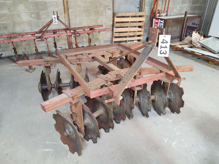 6' disk harrow. - South Auction