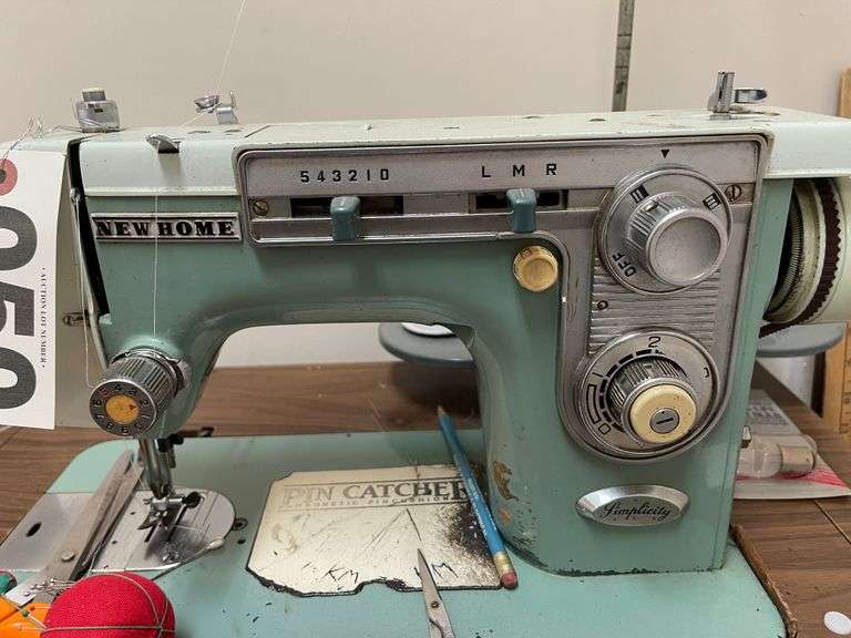 New Home simplicity sewing machine plus materials - South Auction