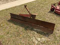 7 ft three-point hitch scrape blade - South Auction