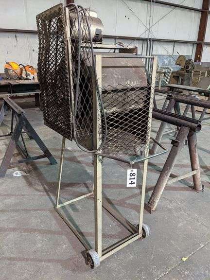 Large squirrel cage fan - South Auction