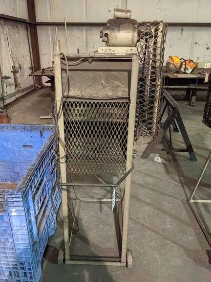 Large squirrel cage fan - South Auction