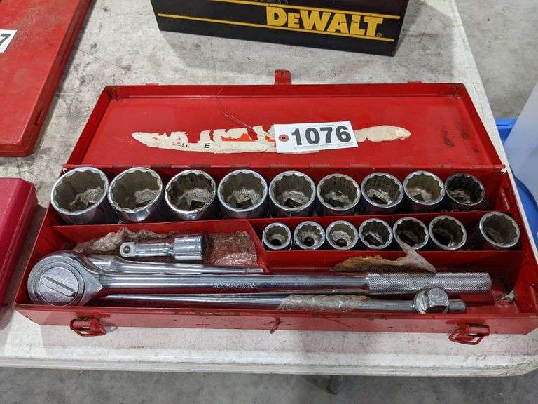 Ace Hardware 20 piece 1" drive socket set - South Auction