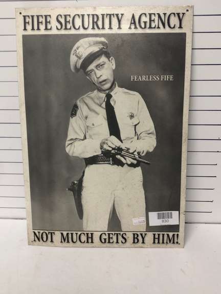 Fife security metal sign - Trice Auctions