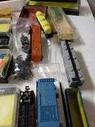 Assorted Train Cars, Train Pieces - Trice Auctions