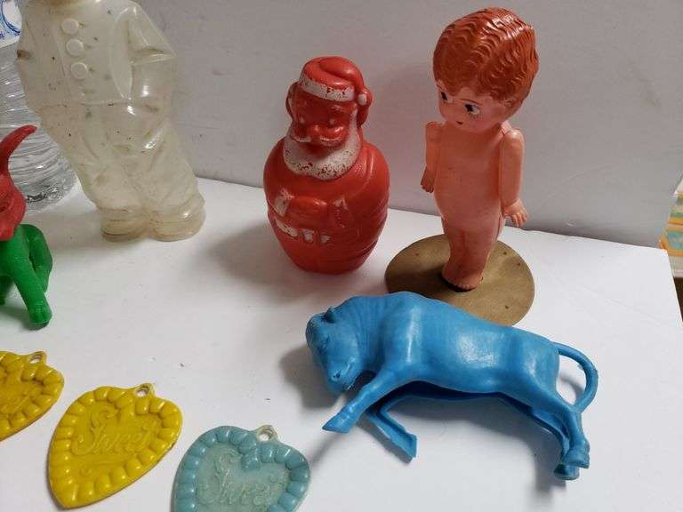 Vintage Plastic Toys - Trice Auctions