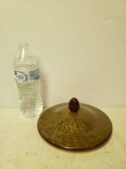 Bird Signs, Glass Lamp Shade, Lid - Trice Auctions