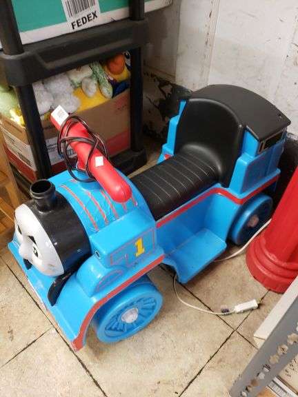 Thomas The Train Ride On Toy. - Trice Auctions