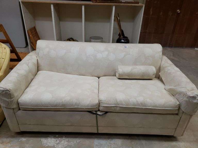 Castro Convertibles Seashell Pattern Sleeper Sofa - Trice Auctions
