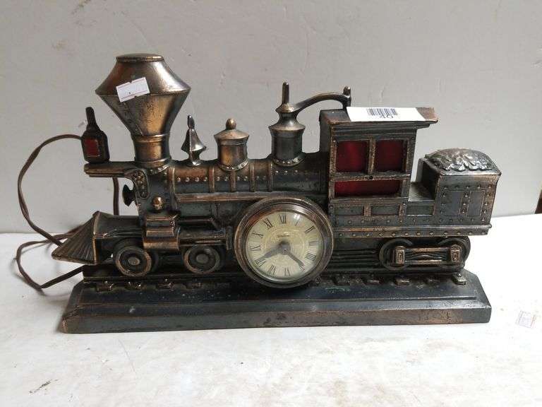 United Clocks Metal Train Clock - Trice Auctions