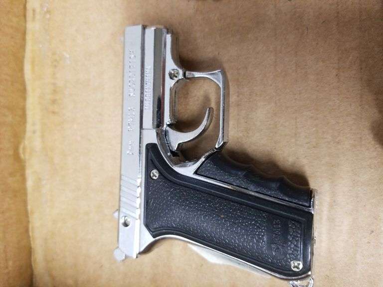 Assorted Gun Lighters, Bullet Lighter - Trice Auctions