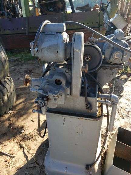 Kwik-way Piston Turning And Grinding Machine - Trice Auctions