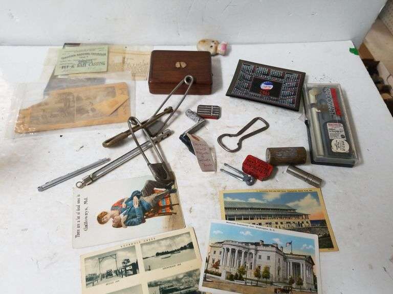 Assorted Vintage Items - Trice Auctions