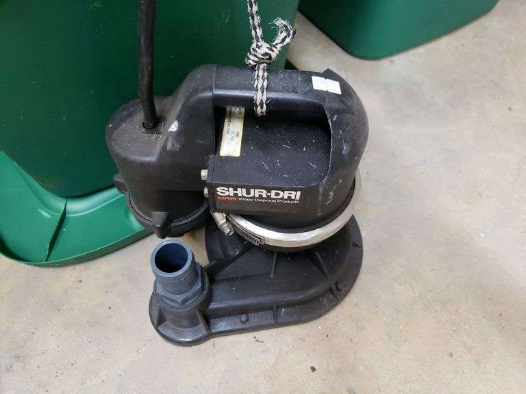 Shur Dri Sump Pump And Storage Tote - Trice Auctions