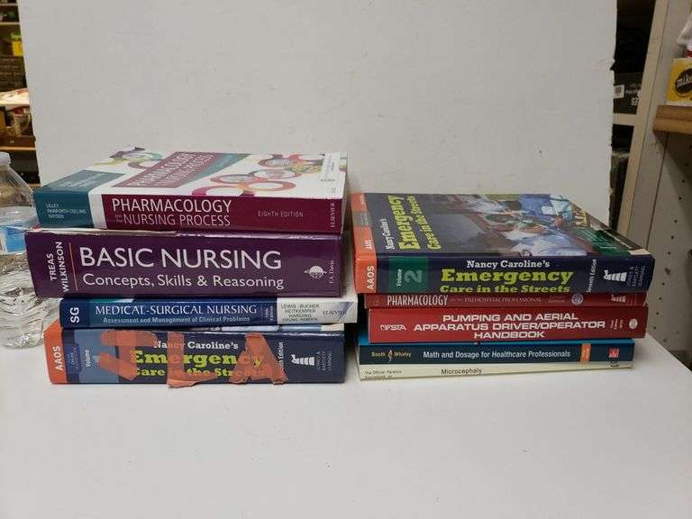 Assorted Medical Books - Trice Auctions
