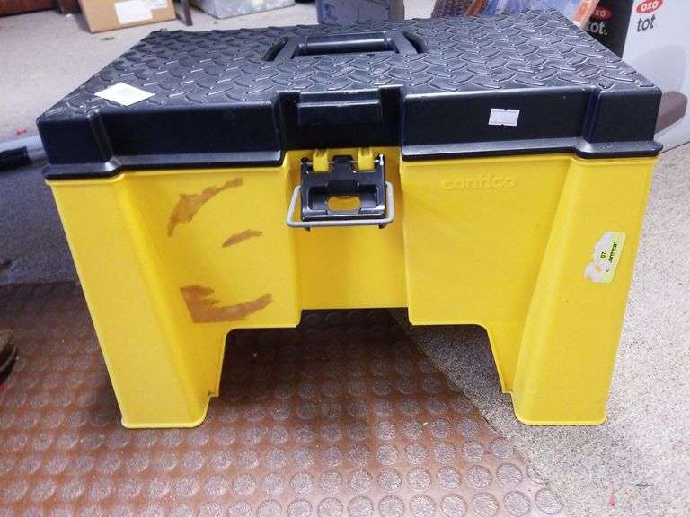 Step Tool Box With Craft Contents - Trice Auctions