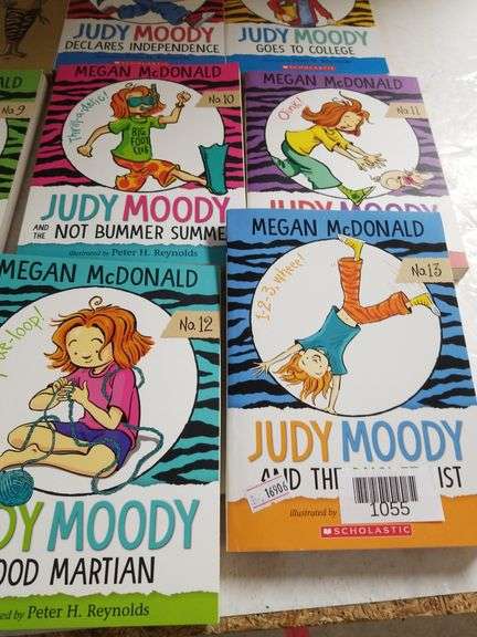 Assorted Scholastic Judy Moody Book Series - Trice Auctions