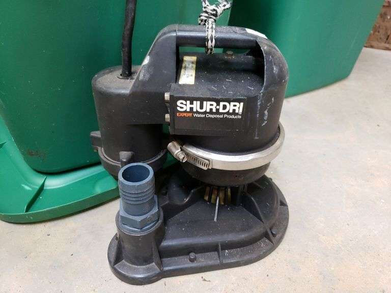Shur Dri Sump Pump And Storage Tote - Trice Auctions