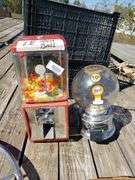 Vintage Coin Candy Dispensing Machines - Trice Auctions