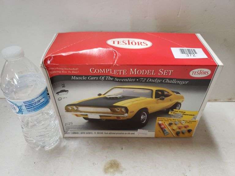 Testors Model Car - Trice Auctions