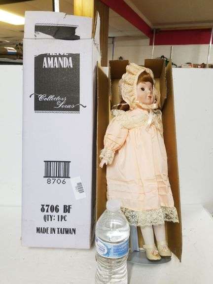 Collector Series Amanda Doll - Trice Auctions