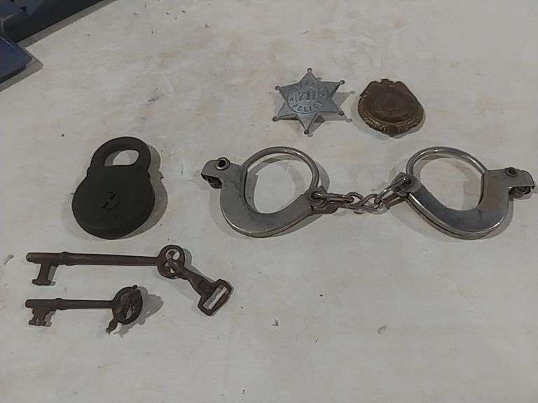 Antique Padlock, Handcuffs, Skeleton Keys, Junior G Man Badge & Various ...