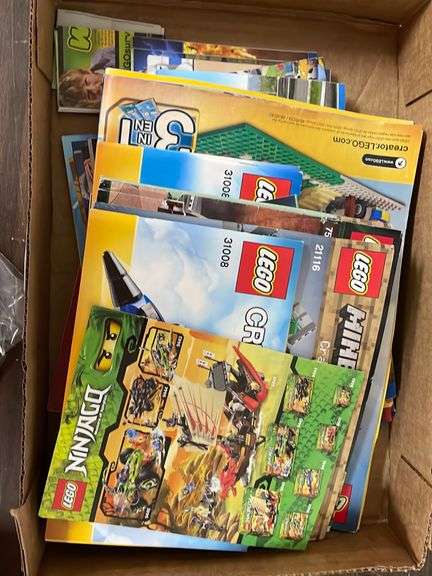 Assorted Lego Building Set Manuals - Trice Auctions