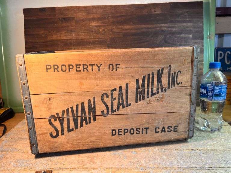 Vintage Sylvan Seal Milk Crate - Trice Auctions