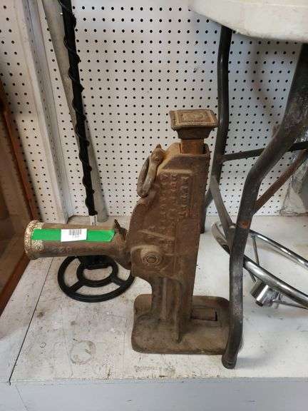 Antique Railroad Jack - Trice Auctions